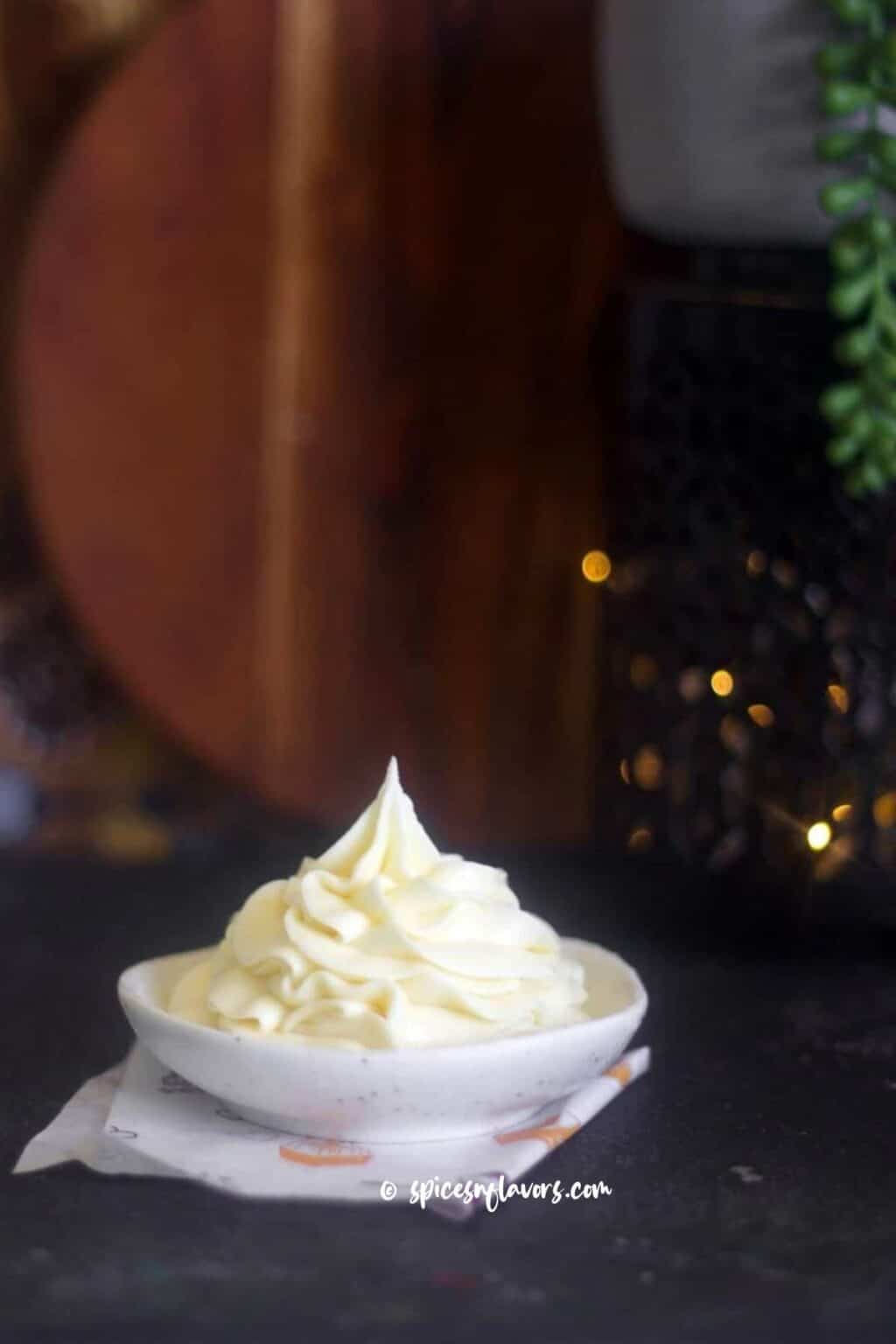 Stiff Cream Cheese Frosting for Decorating - Spices N Flavors