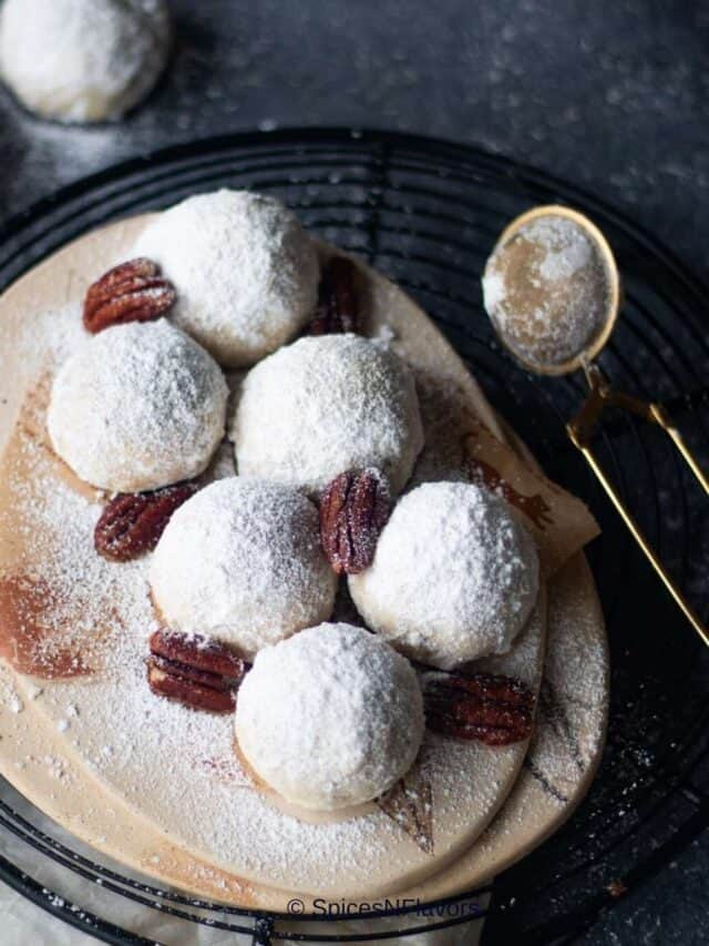 Cheesy Monaco Bites -Monaco Biscuit Party Topping - Spices N Flavors