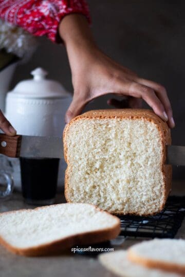 Best White Bread recipe for Bread Machine - 2lbs - Spices N Flavors