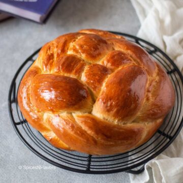 Round Challah recipe - Easy 4-strand braided bread - Spices N Flavors