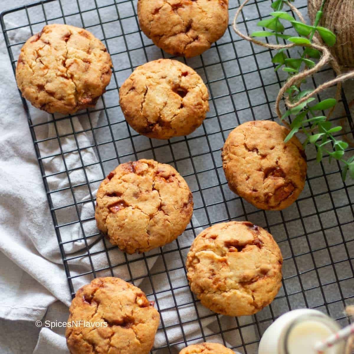 The Best Homemade Toffee Cookies recipe - Spices N Flavors