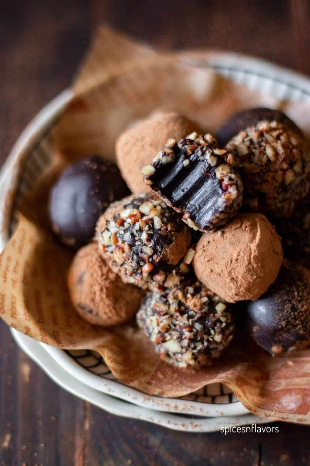 2 ingredient Truffles recipe without Condensed Milk - Spices N Flavors