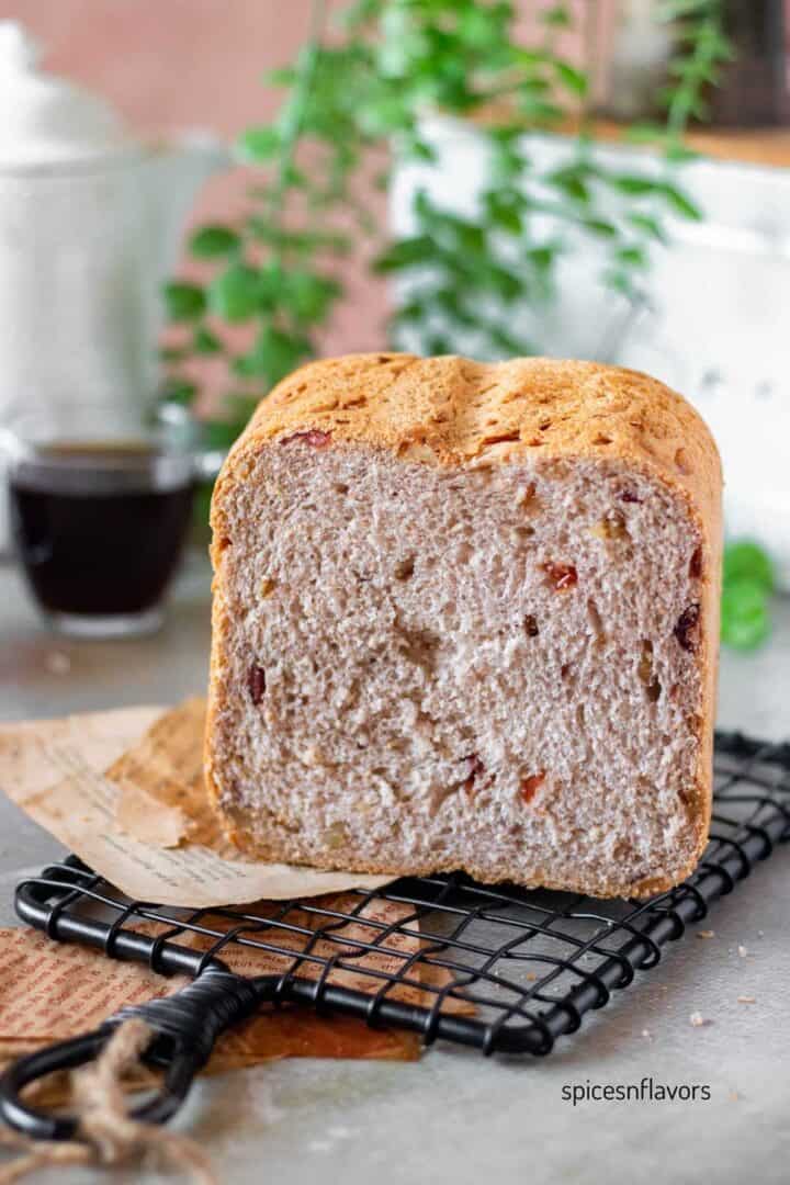 Easy Cranberry Walnut Bread Machine recipe to Try Now - Spices N Flavors