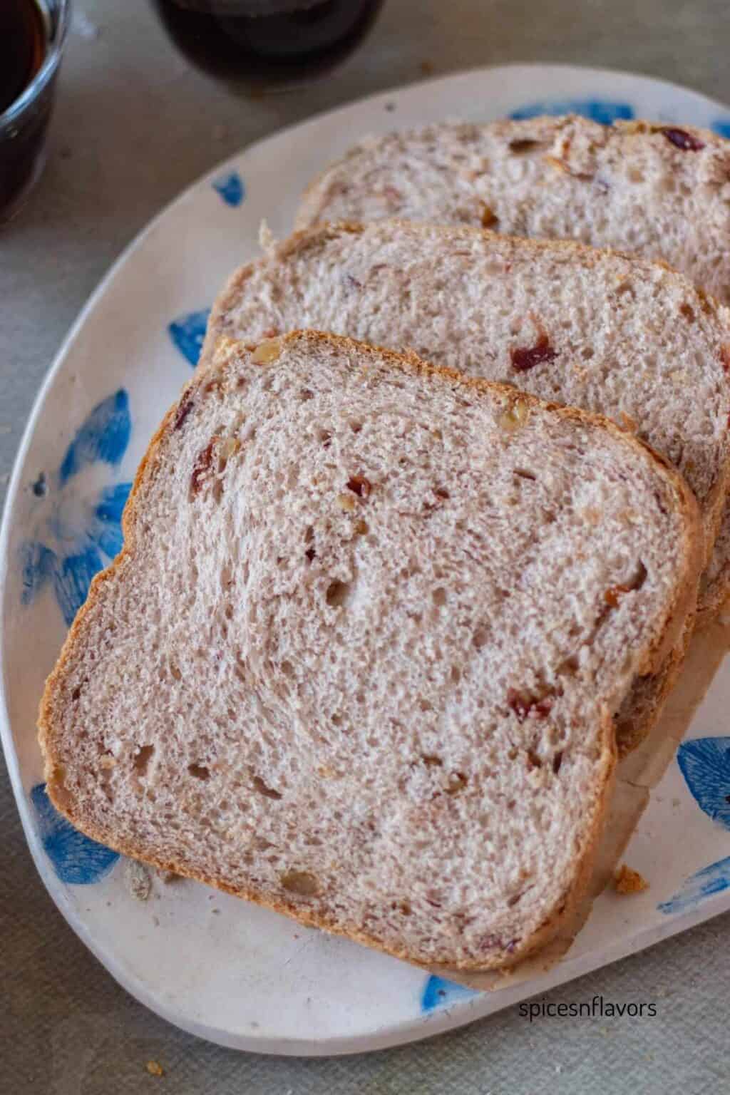 Easy Cranberry Walnut Bread Machine recipe to Try Now - Spices N Flavors